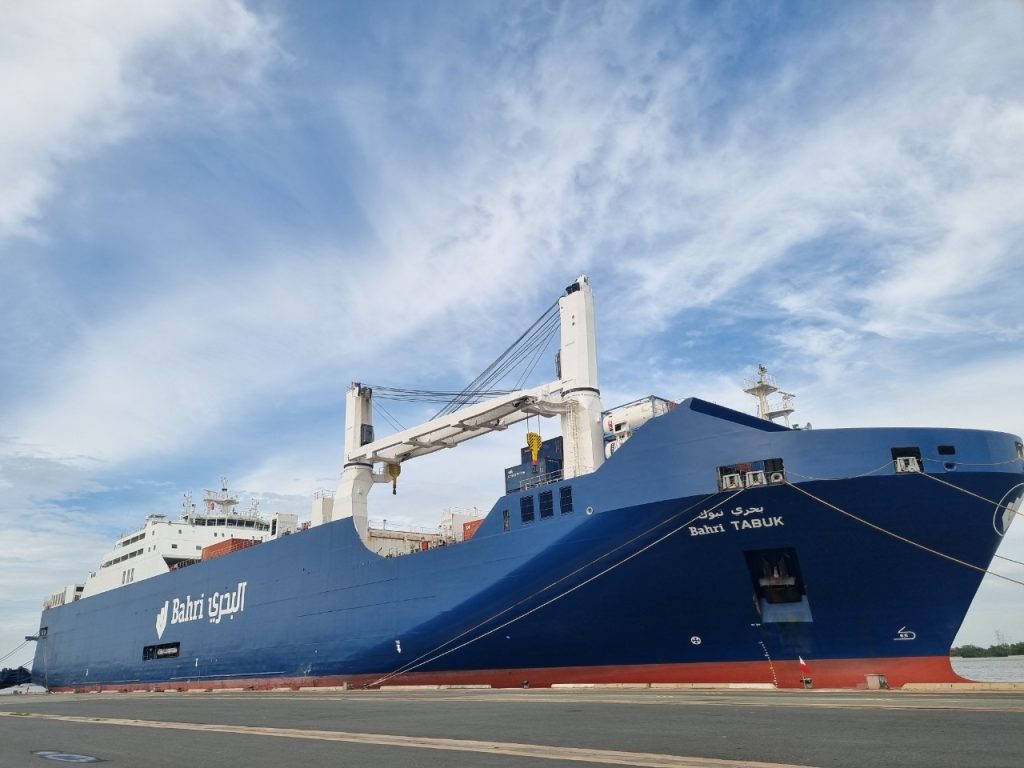 Cảng Sài Gòn – Hiệp Phước đón chuyến tàu RORO đầu tiên - Tổng công ty ...